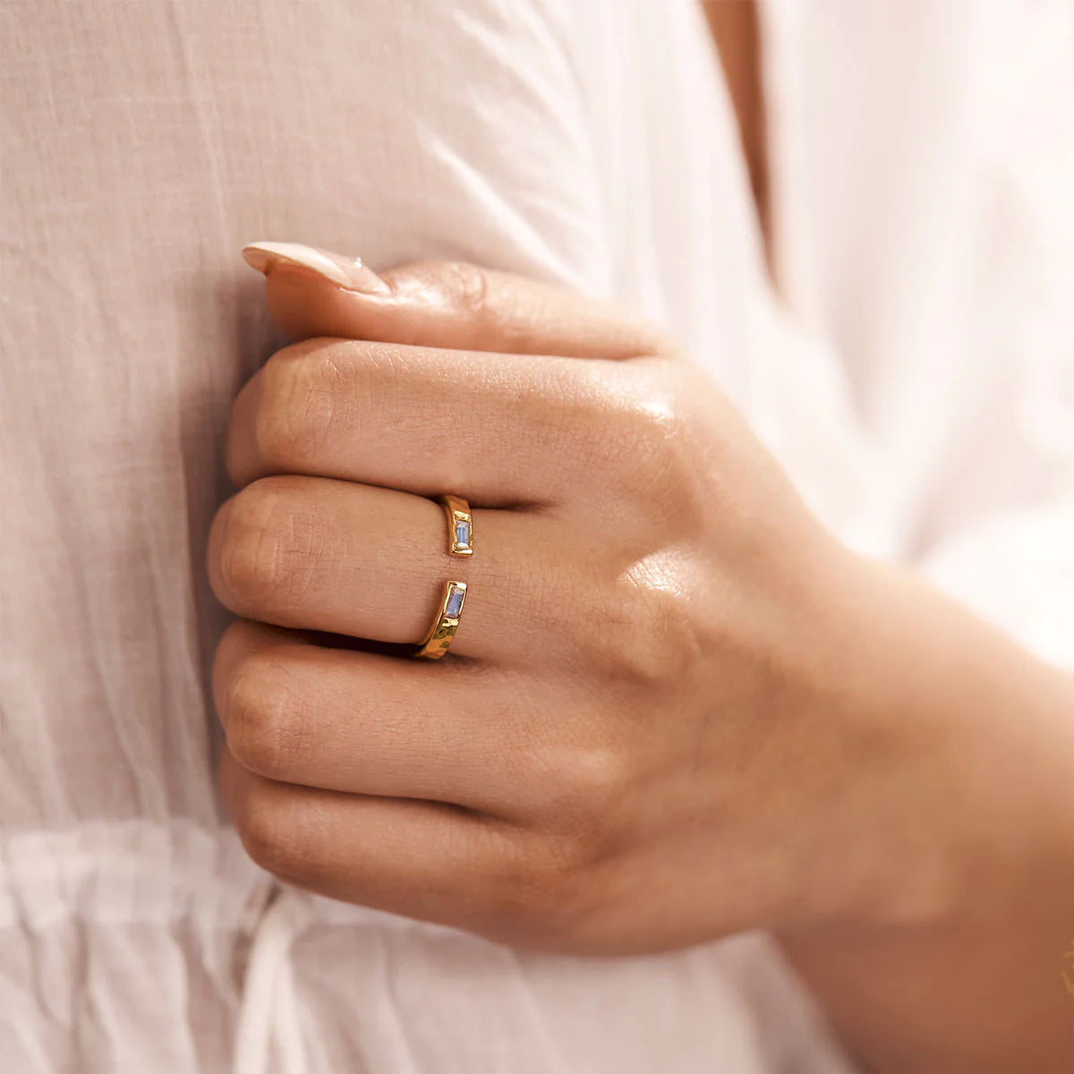 Leora Moonstone Ring Gold – Noreen's Seaside Shop